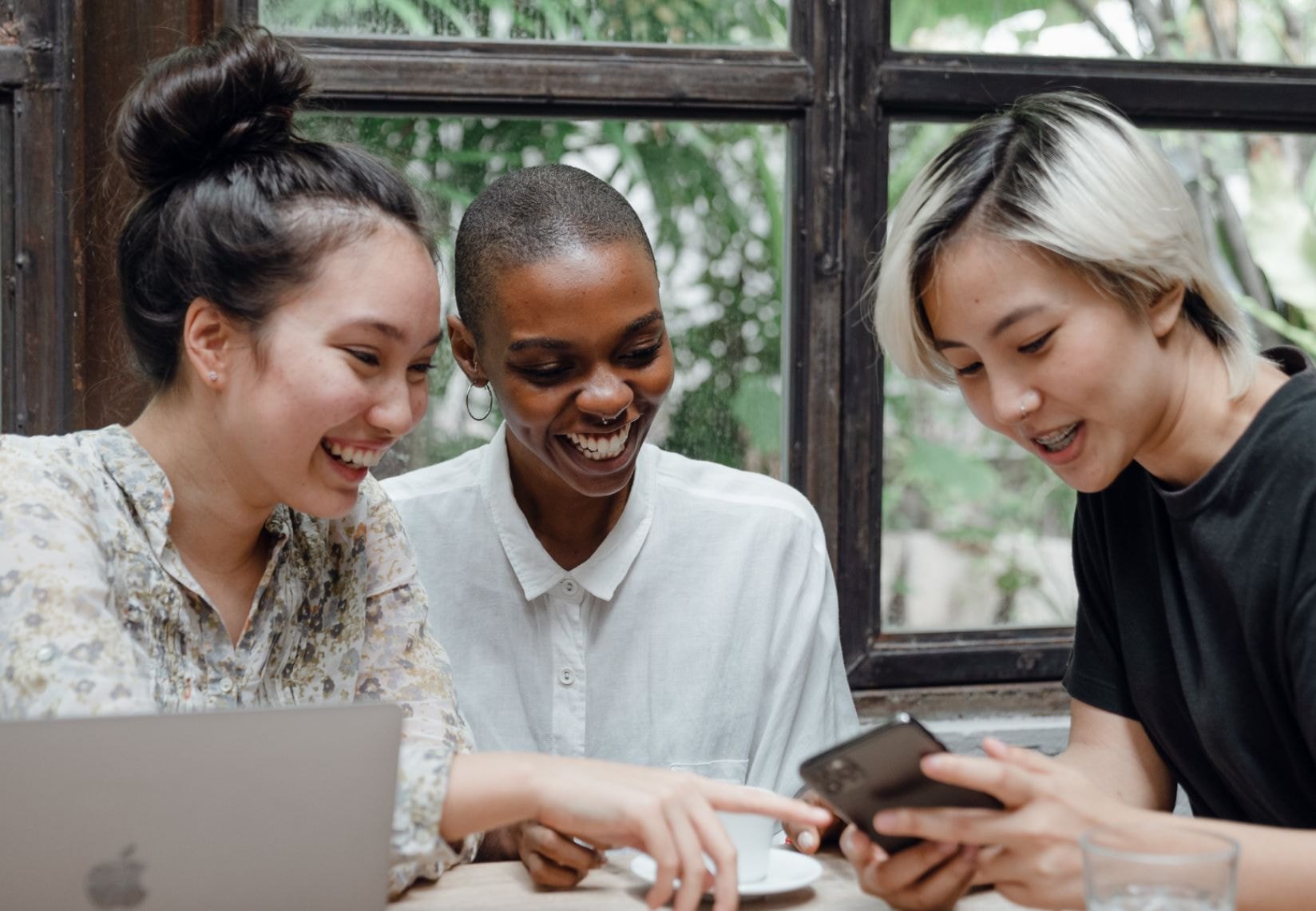 Make Great Content Scale Your Brand And Collaborate Fast With Canva