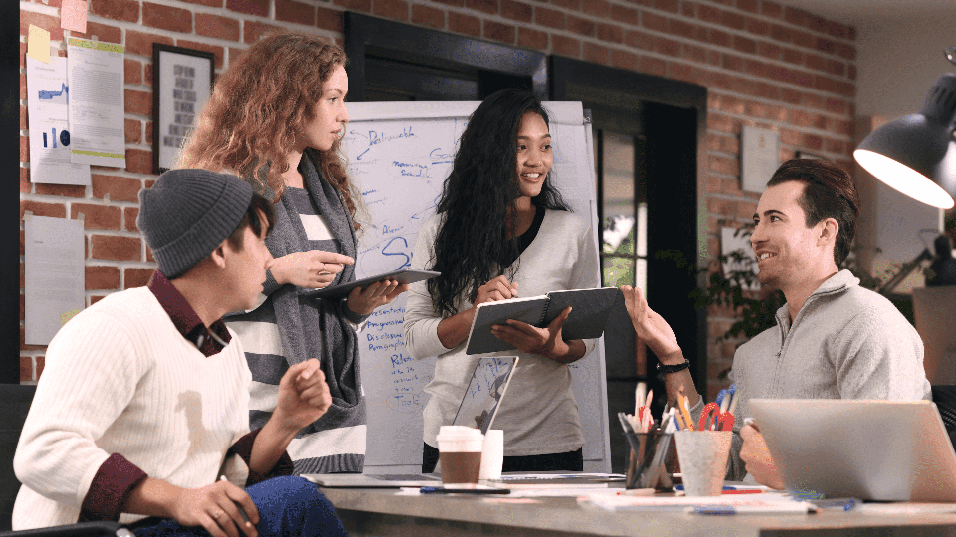 Canva for Creatives: Design Stellar Branded Content with Ease