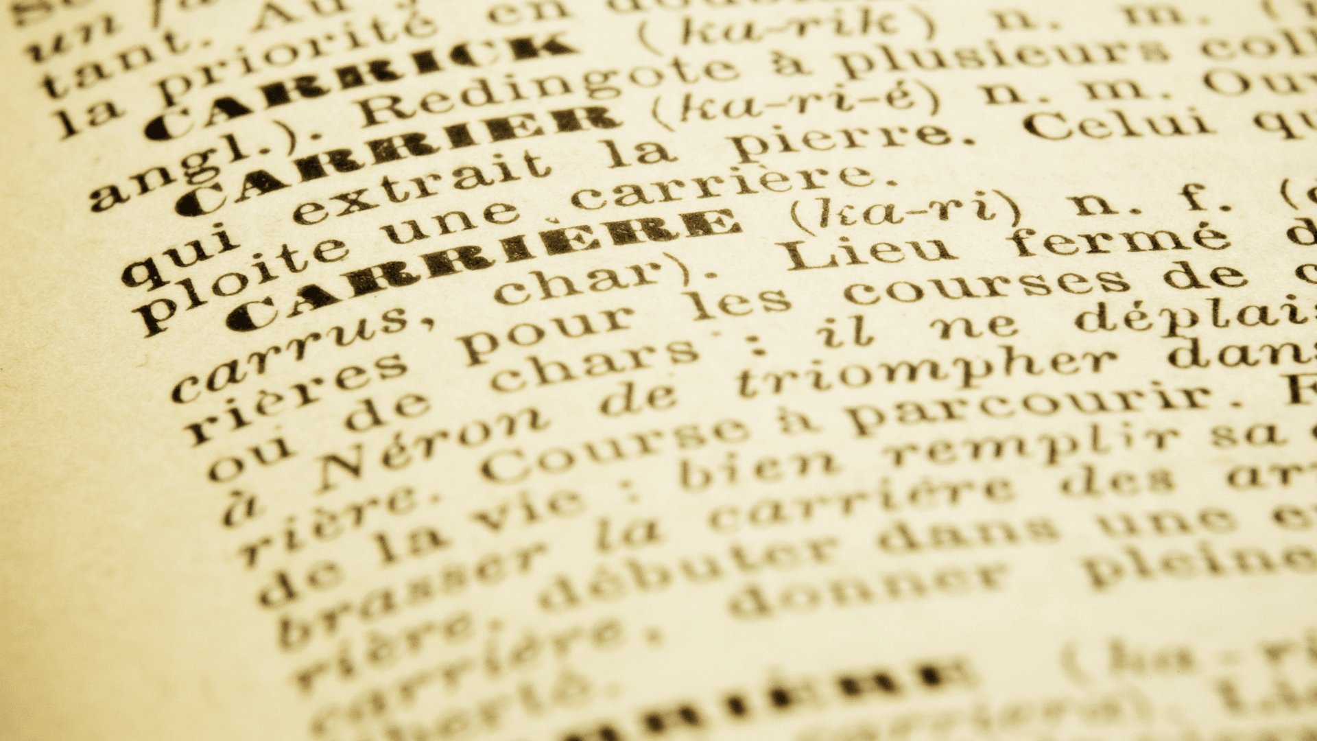 Les meilleurs correcteurs d’orthographe gratuits en ligne | Canva