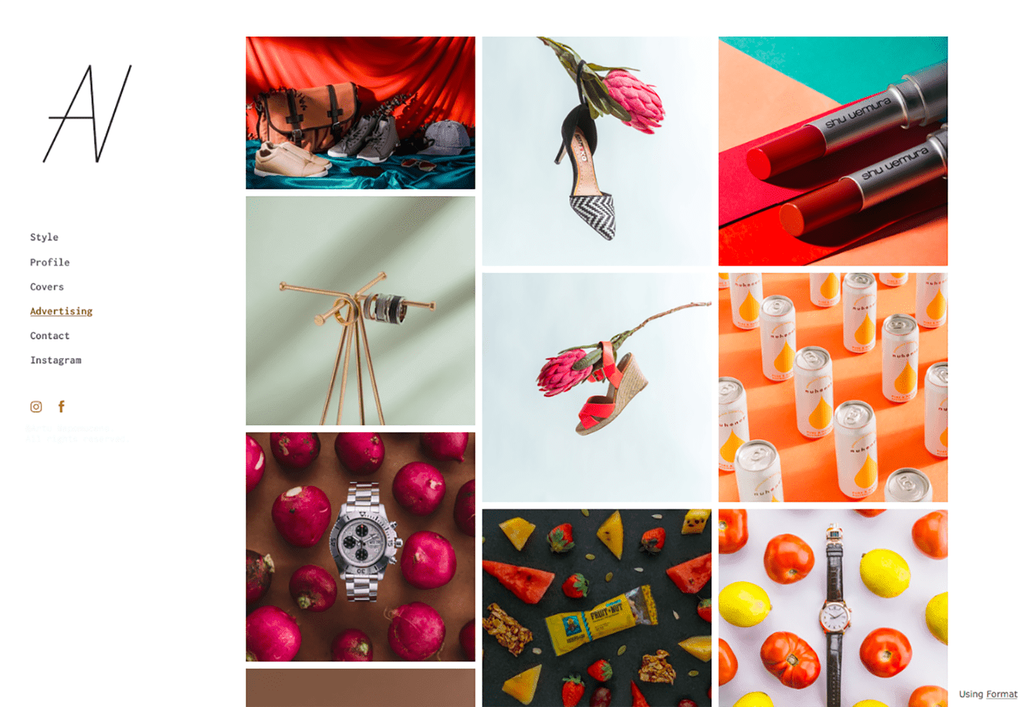 How to build a strong photography portfolio to attract more clients