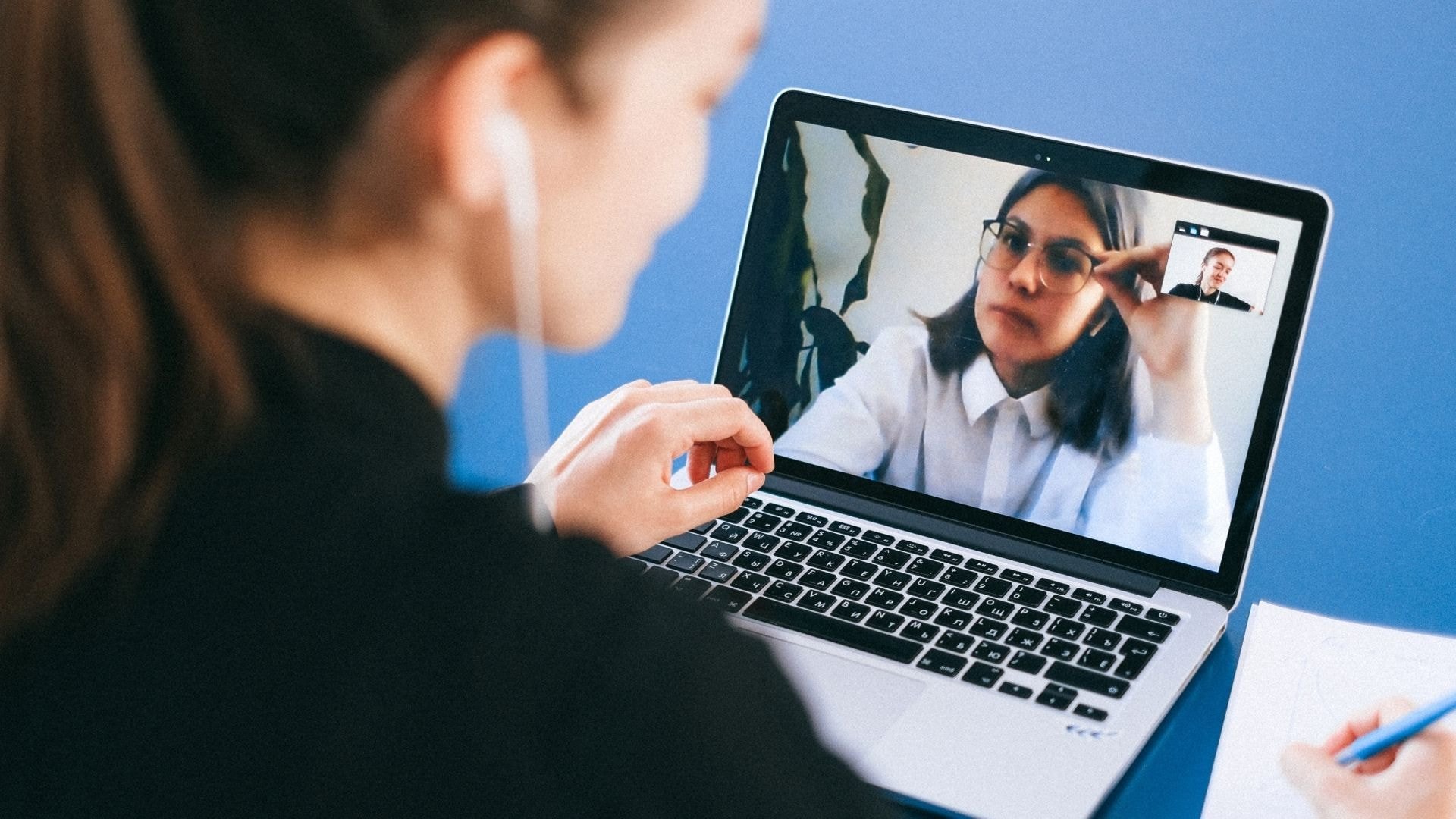 How to build a creative workflow management system learn | Canva