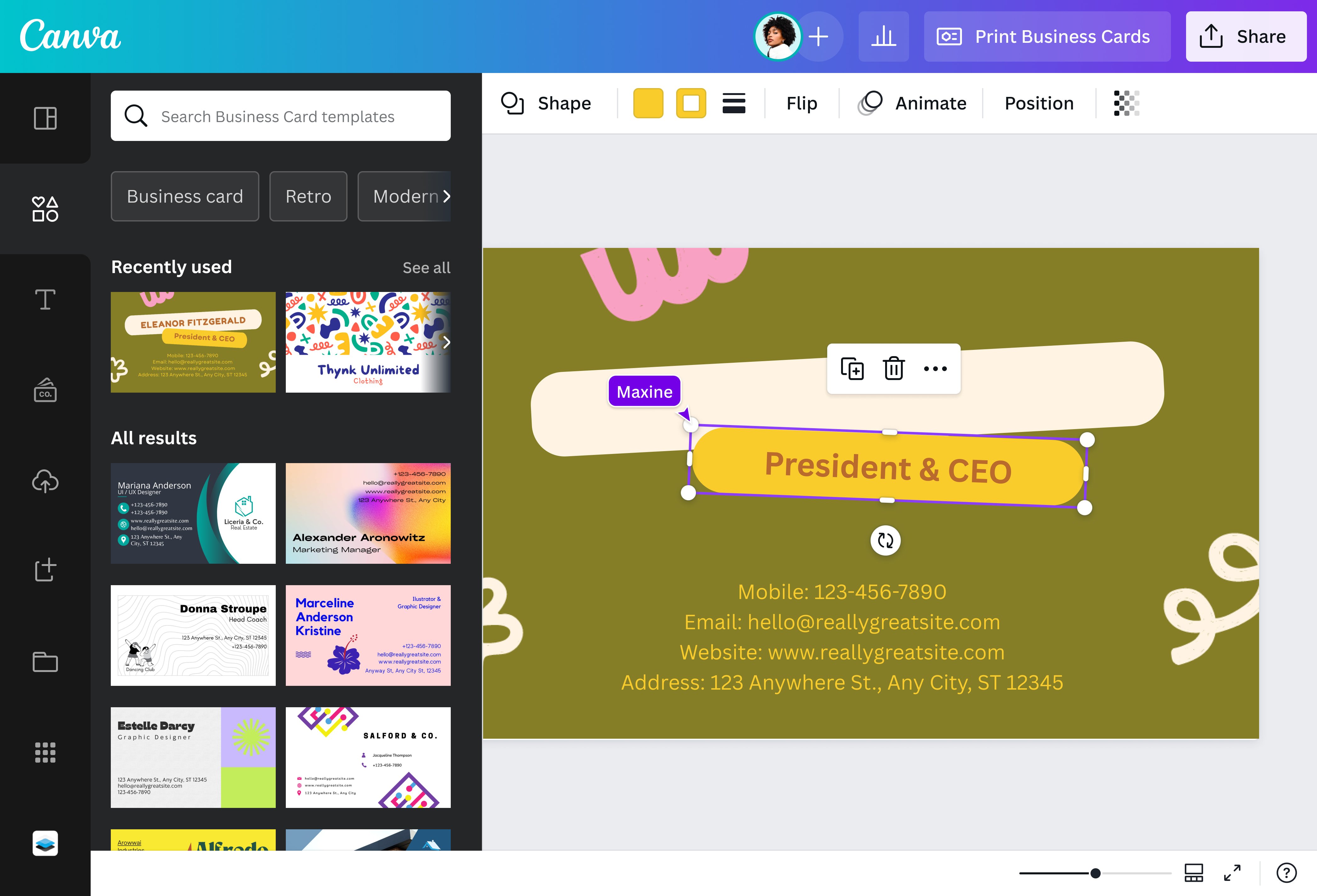 Generador gratuito de mockups de tarjetas de presentación | Canva