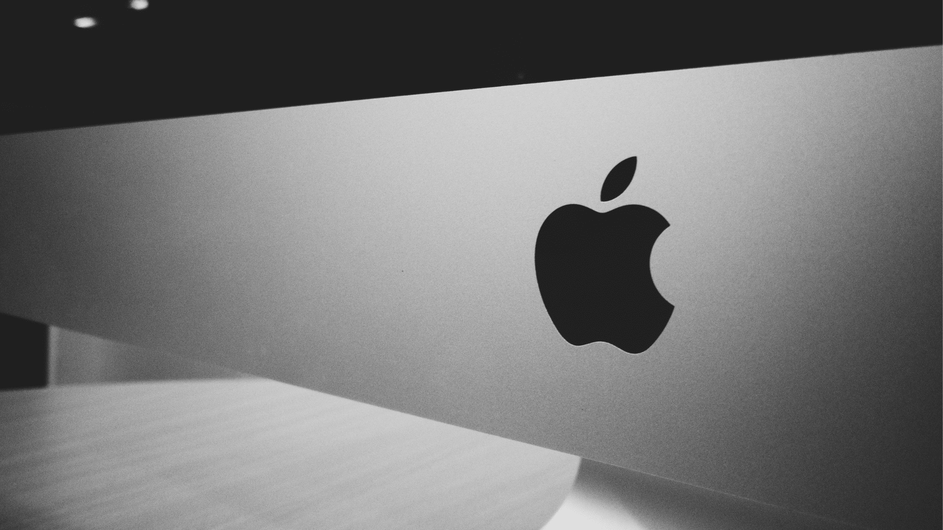 Comment créer un logo pictogramme facilement ? | Canva