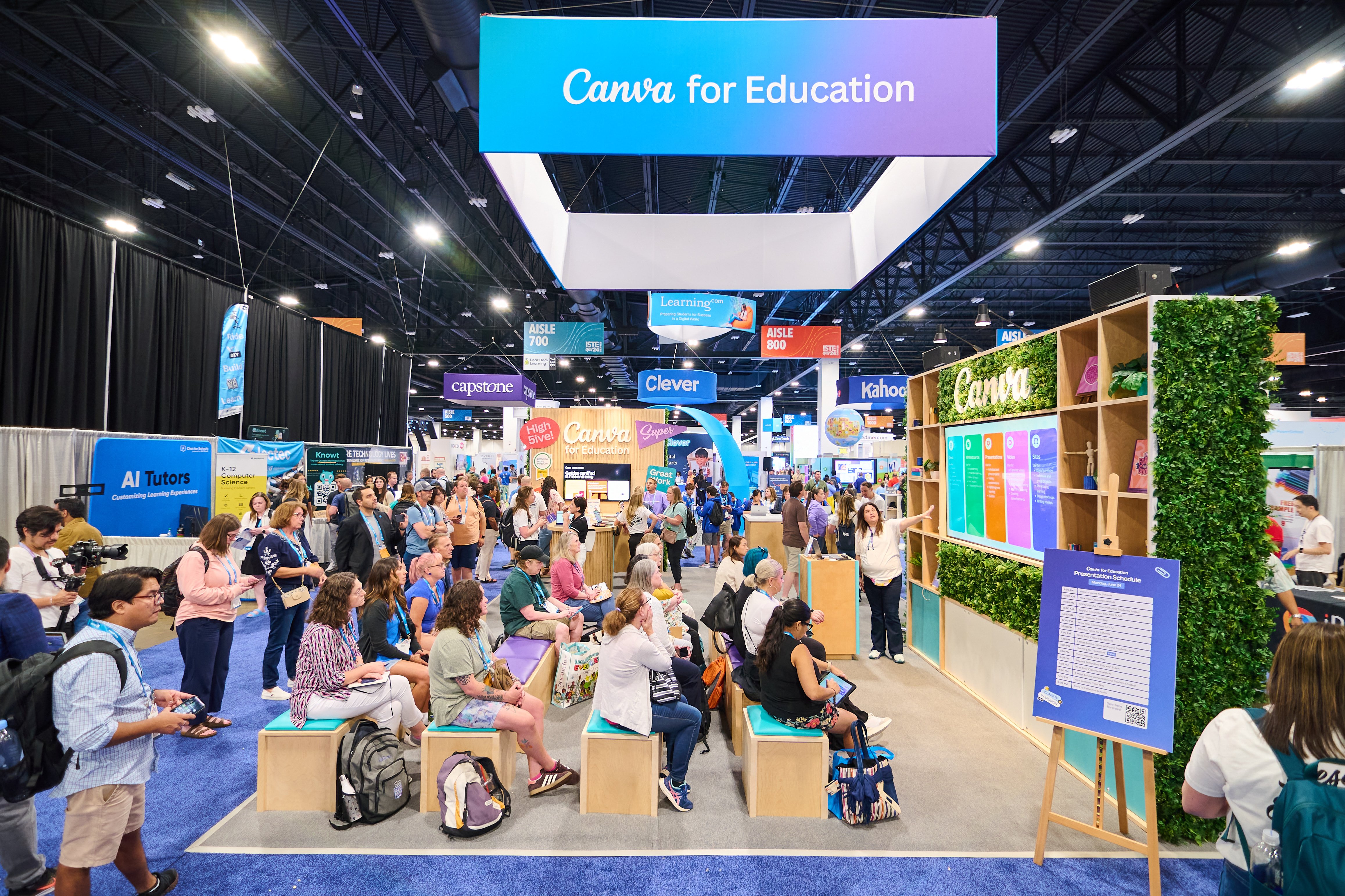 Introducing Canva's Teacher Essentials Certification