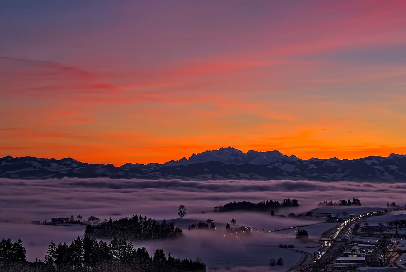 8 Practical tips to help you capture the golden hour | Canva