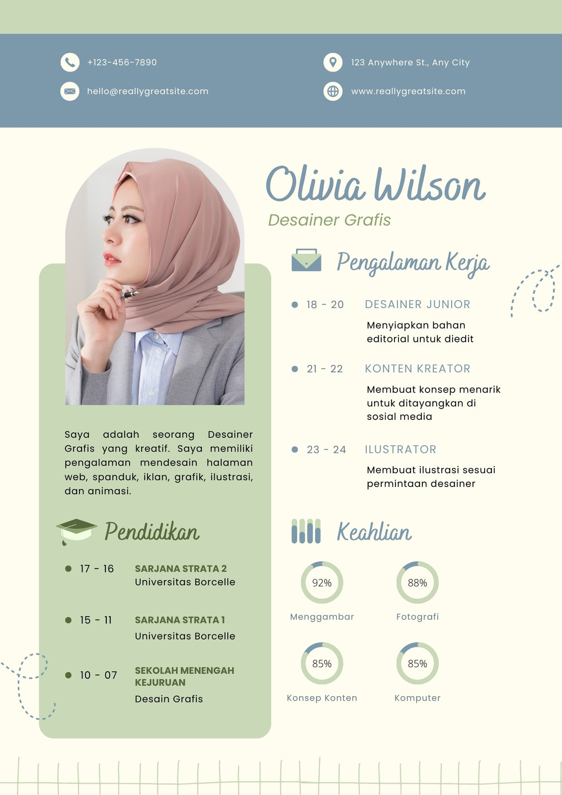 Membuat Daftar Riwayat Hidup untuk Melamar Kerja | Canva