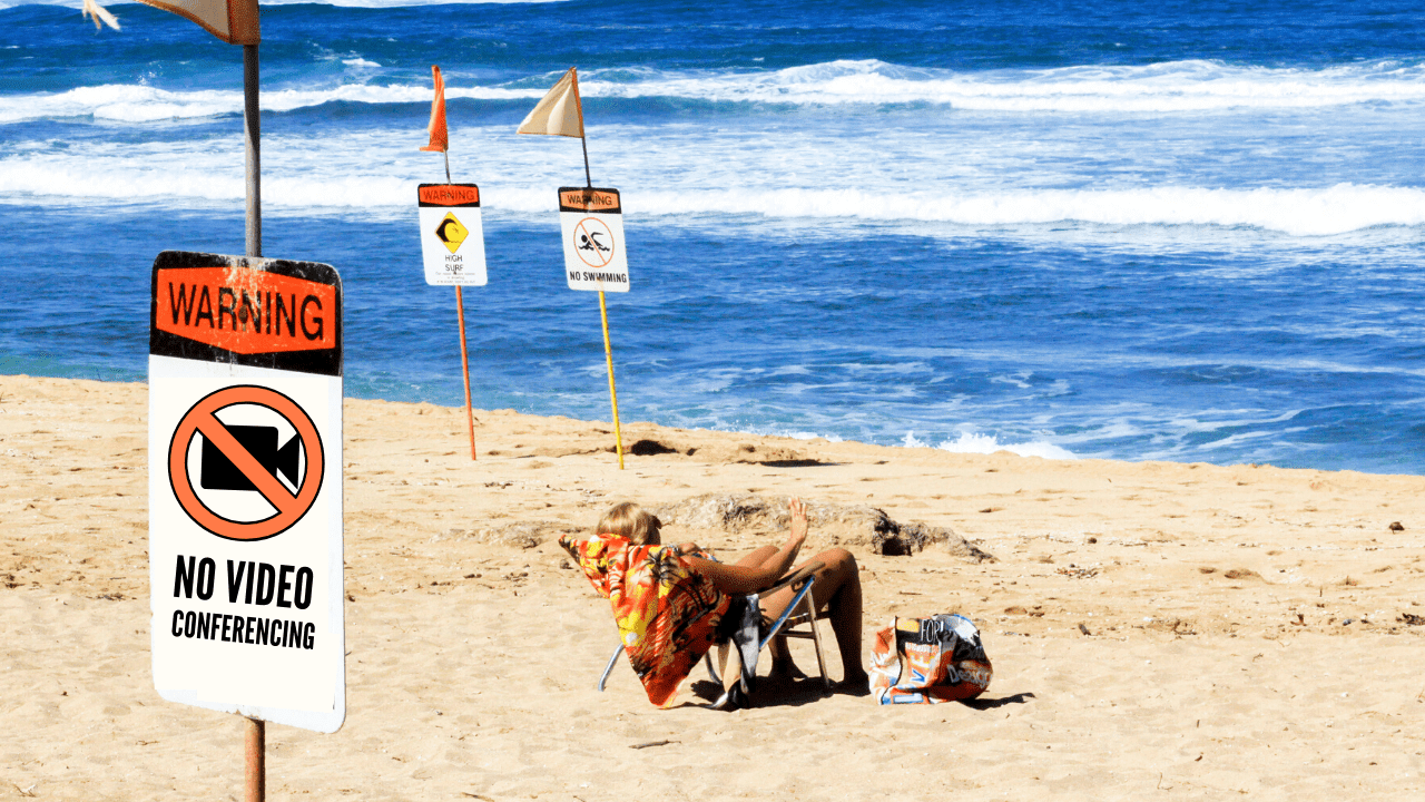 10 Background Zoom Lucu yang Akan Membuatmu Tertawa | Canva