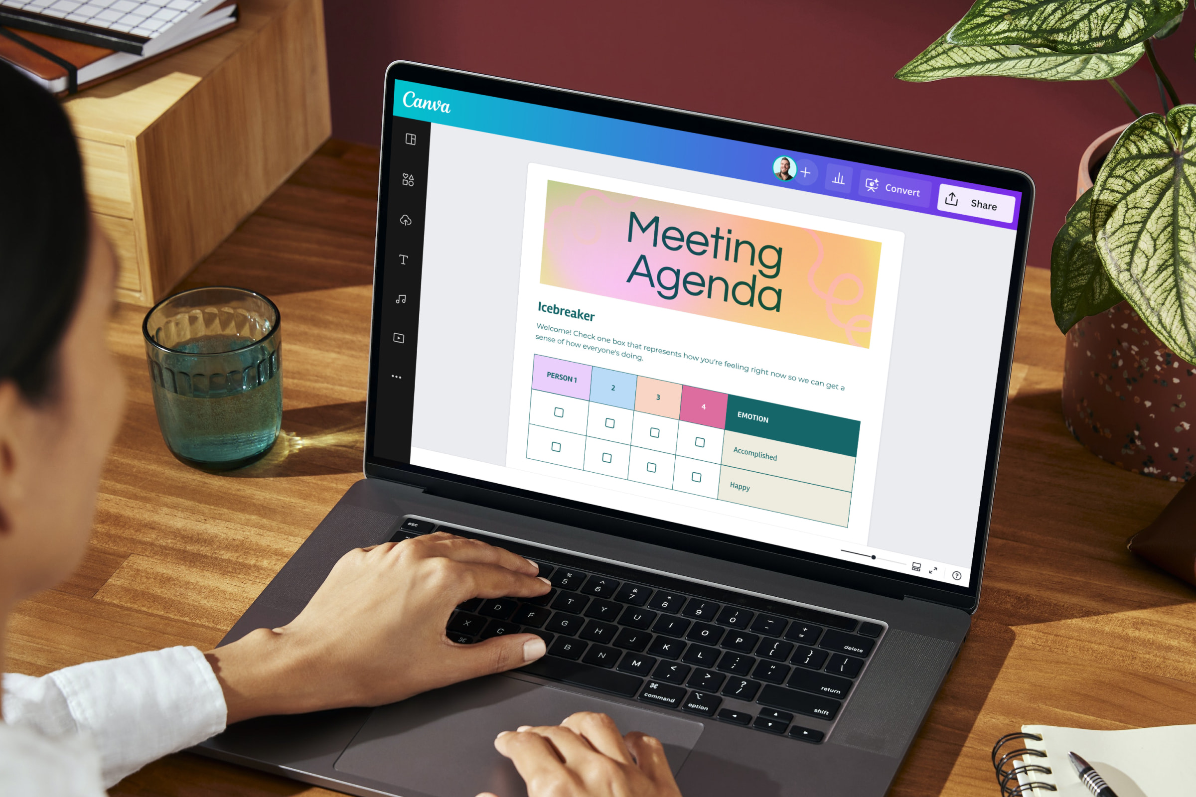 Come creare un questionario online: esempi, modelli e consigli | Canva