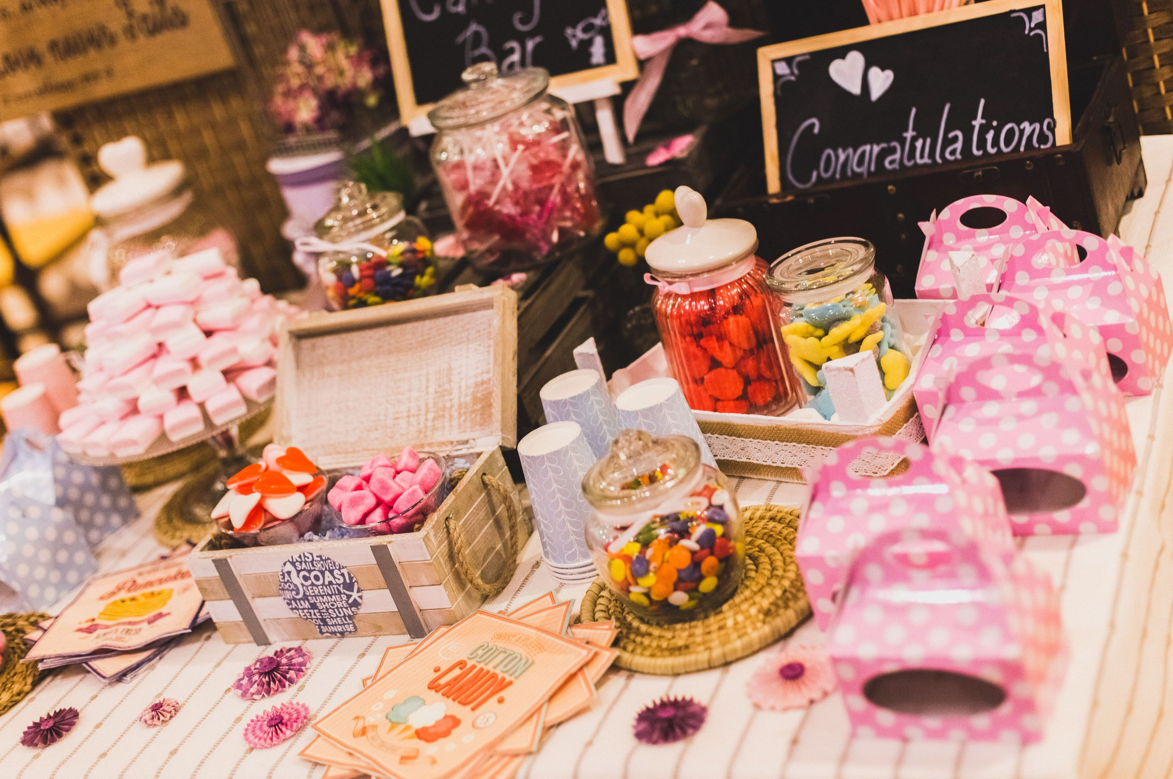 Stand-out Stand: Unique Ideas for a Pop-up Shop | Canva