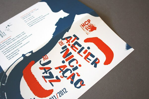 How to create a trifold brochure | Canva