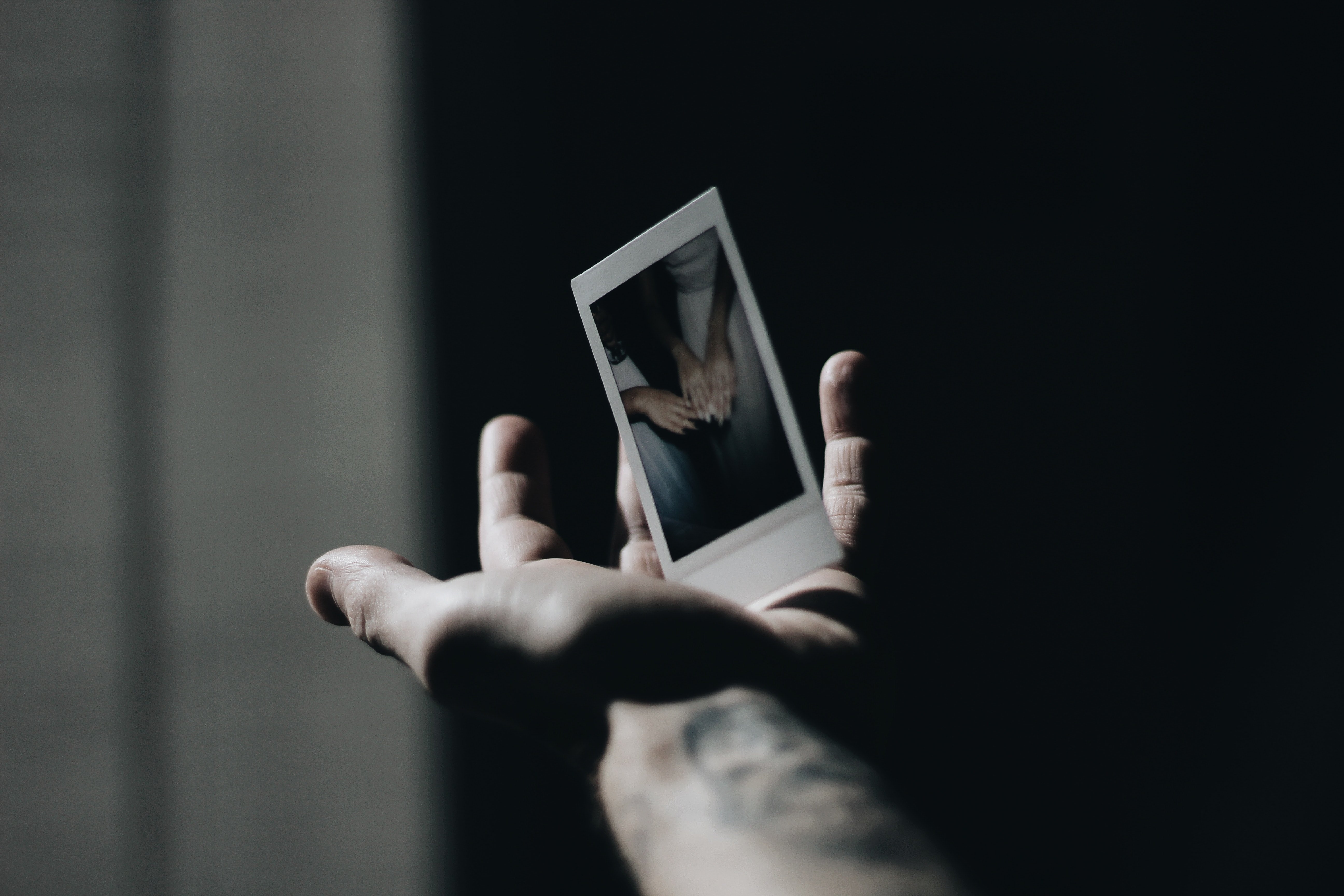 Qué hacer si eres víctima del robo de fotos – Aprende