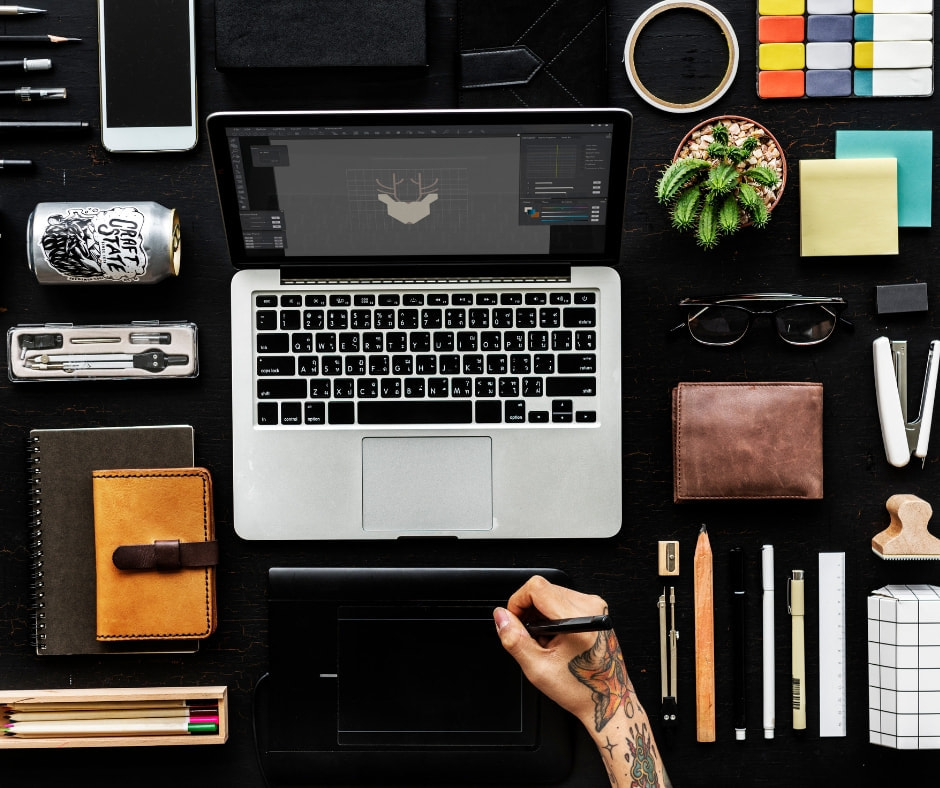 Devenir graphiste & designer : le TOP des formations - Canva