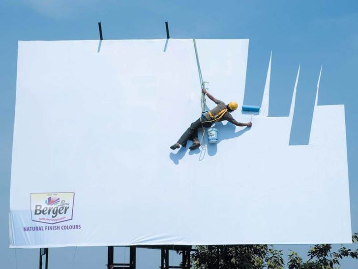 71 Iklan yang Menarik & Cerdas untuk Inspirasi Anda | Canva