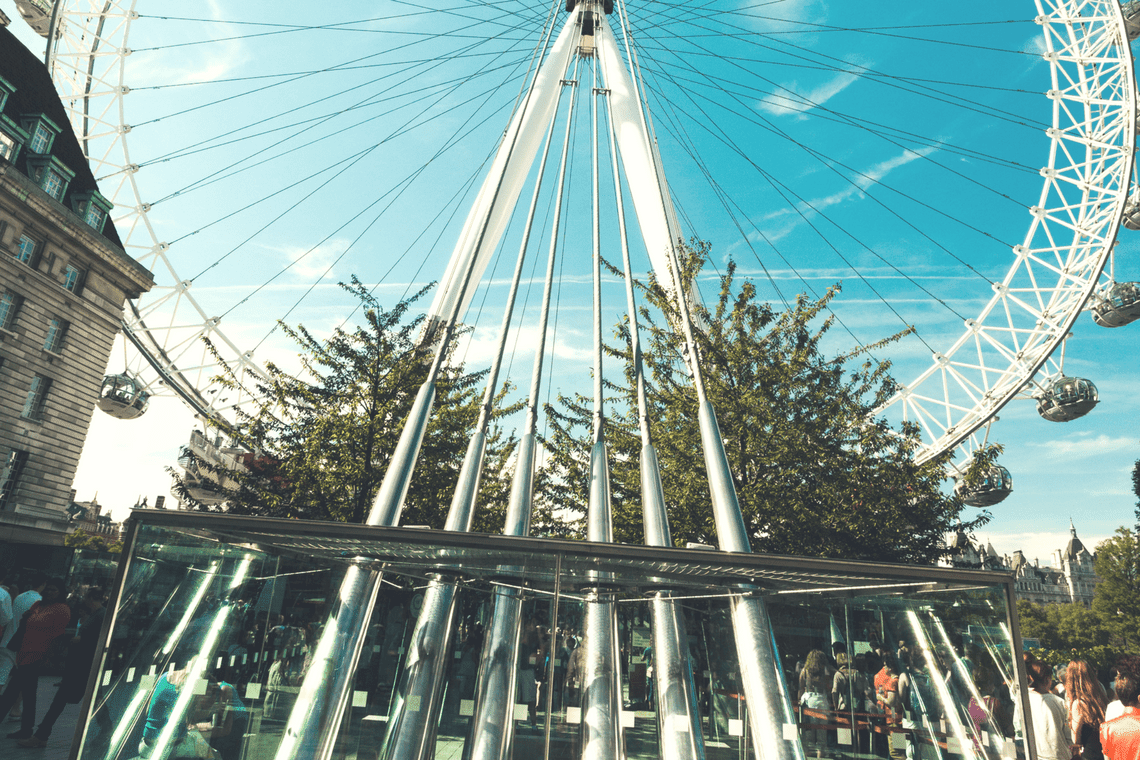 Color Combination Wheeling Through Sky - Canva's Design Wiki