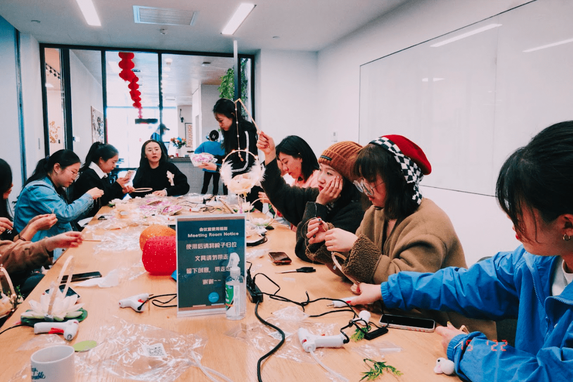 Hari Apresiasi Karyawan: Membanggakan Tim Vibe Canva