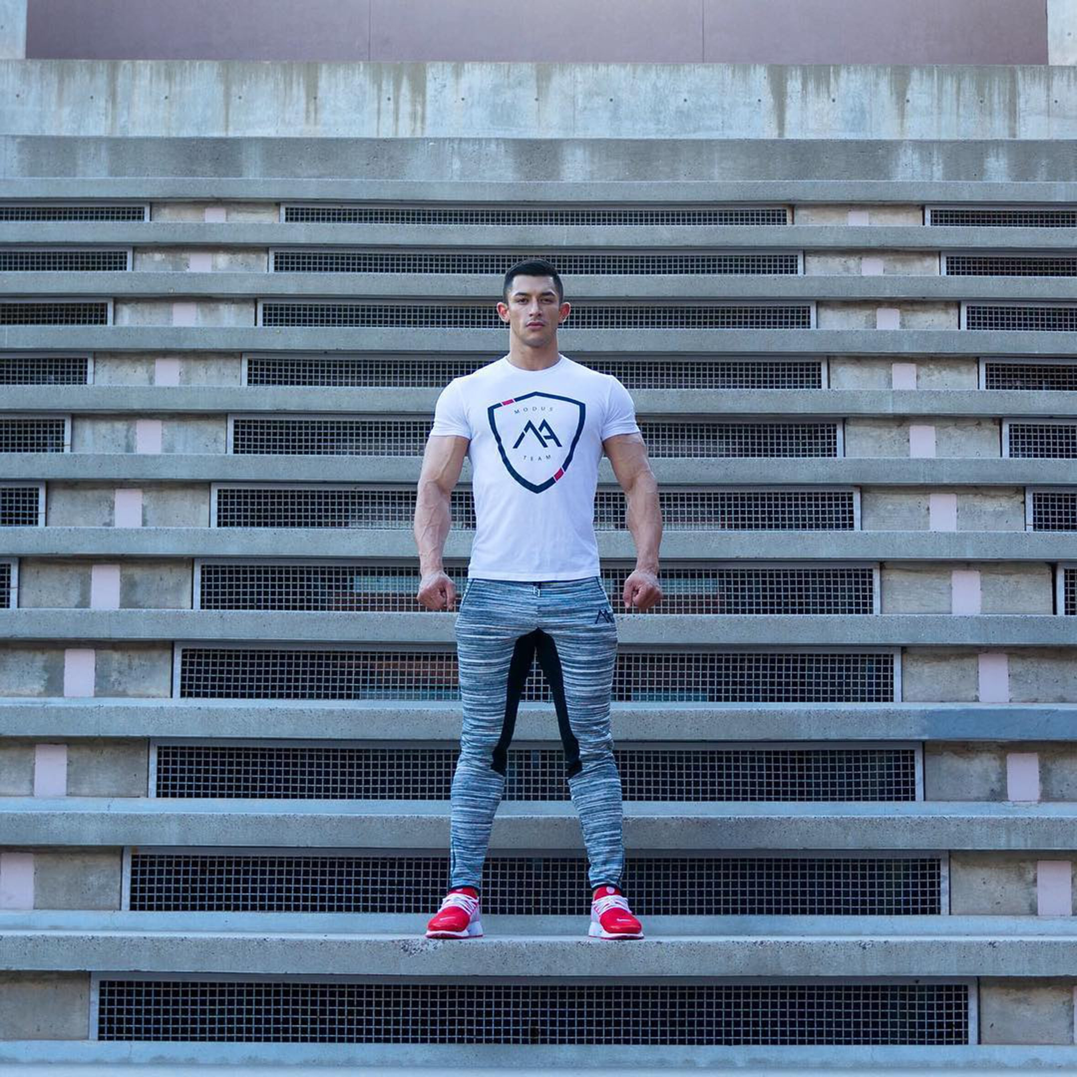 An online fitness trainer who built a 6-figure fitness business